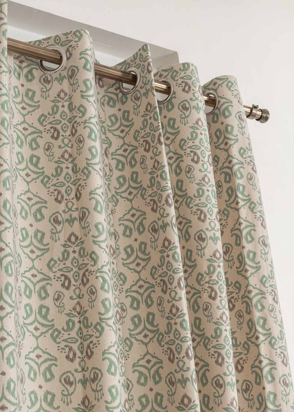 Spice Route 100% cotton geometric curtain for bed room - Room darkenin